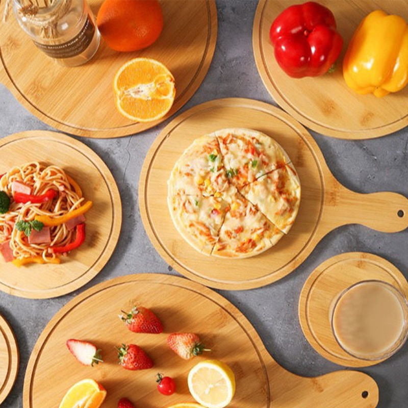 Assiette en bois ronde à pizza • Essence du Bois
